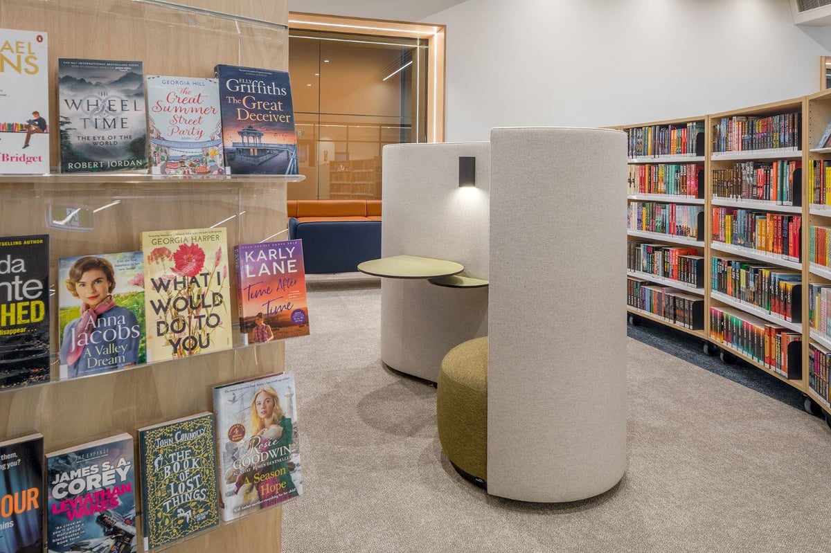 Piara Waters Library